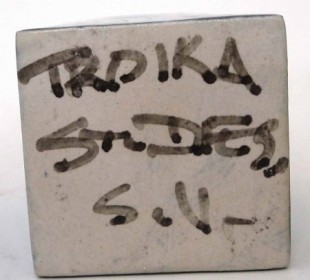 Troika Pottery - History, Designers and Troika Price Guide - World ...