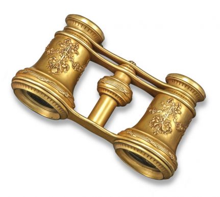 An Introduction to Collecting Antique Opera Glasses - World Collectors Net